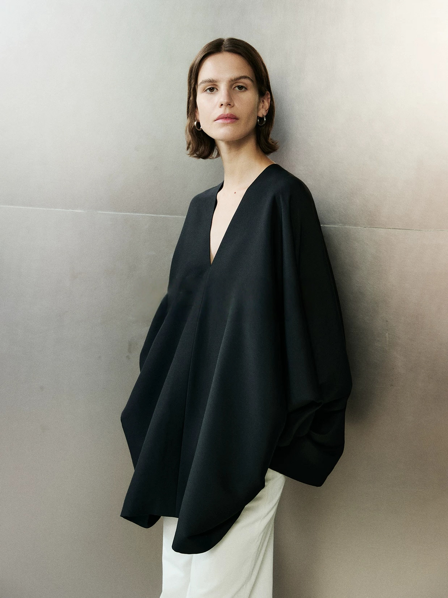 Silk-Wool Crepe Cape – Airy Drape, Refined Minimal Oversized Form ...